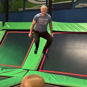 REBOUNDERZ ROHNERT PARK - Updated October 2024 - 166 Photos & 322 ...