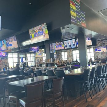 PARKWAY TAVERN - Updated December 2025 - 13 Photos & 12 Reviews - 8060 ...