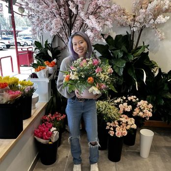 CYMNOW FLOWERS - Updated April 2025 - 166 Photos & 43 Reviews - 6757 ...