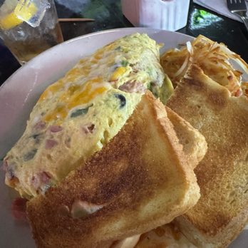 CAMEO CAFE - Updated July 2024 - 134 Photos & 193 Reviews - 7703 NE ...