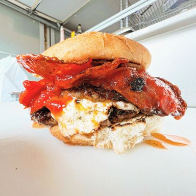 BURGER KOOK - Updated 05/2025 - 160 Photos & 52 Reviews - 5114 Central ...