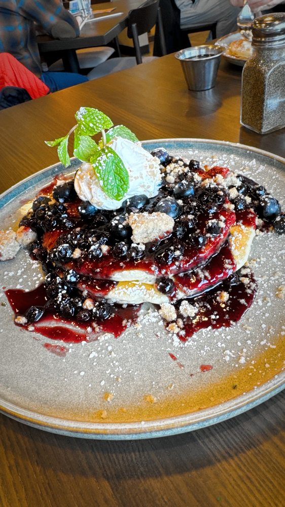 BREAKFAST BEAR - Updated May 2024 - 37 Photos & 21 Reviews - 227308 ...