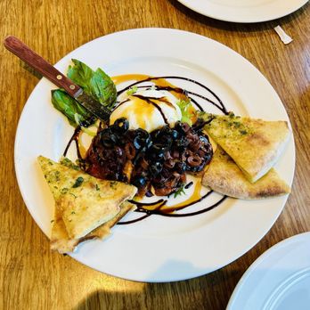 FARRELLI’S PIZZA - Updated May 2024 - 370 Photos & 372 Reviews - 5104 ...