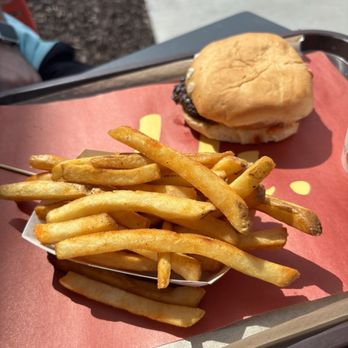 HI-POINTE DRIVE-IN - Updated December 2025 - 54 Photos & 54 Reviews ...