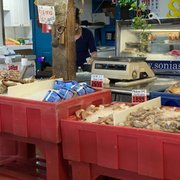 SONIA’S SEAFOOD RESTAURANT - 100 Photos & 77 Reviews - Seafood Markets ...