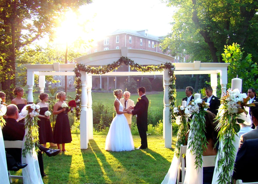 HISTORIC JORDAN SPRINGS - 10 Photos & 15 Reviews - 1160 Jordan Springs ...