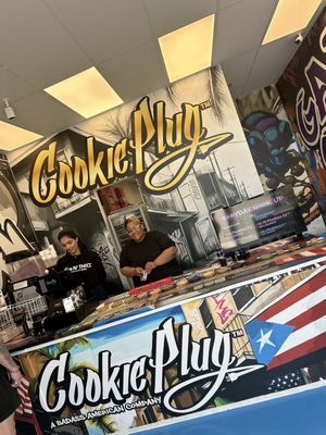 COOKIE PLUG - Updated August 2025 - 85 Photos & 40 Reviews - 4526 W ...