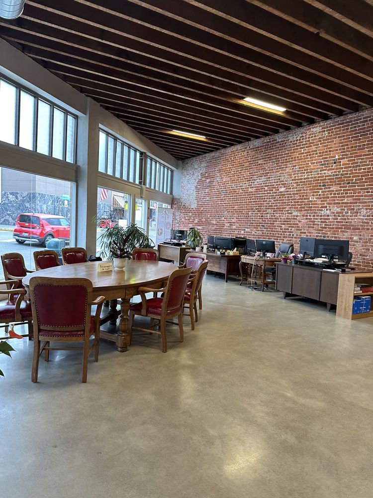 STOUT COFFEE HOUSE - Updated February 2025 - 517 NW Pacific Ave ...