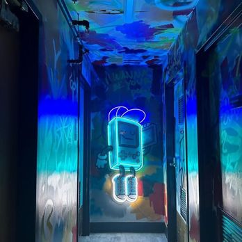 QUARTERS ARCADE BAR - Updated January 2026 - 61 Photos & 20 Reviews ...