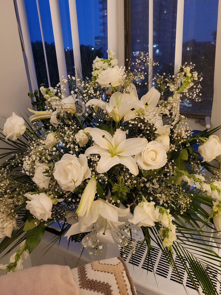 CLASSY FLOWERS - Updated December 2025 - 43 Photos & 31 Reviews - 16708 ...