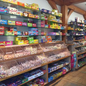 BANFF CANDY STORE - 10 Reviews - 126 Banff Avenue, Banff, Alberta ...