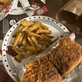 CAFE 472 - Updated December 2025 - 91 Photos & 284 Reviews - 472 ...