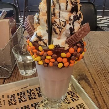 PLS ON POST - Updated June 2024 - 60 Photos & 39 Reviews - 545 Post St ...