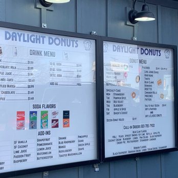 DAYLIGHT DONUTS - Updated August 2025 - 31 Photos & 43 Reviews - 125 E ...