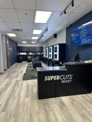 SUPERCUTS - Updated October 2025 - 23 Photos & 107 Reviews - 33 W Huron ...