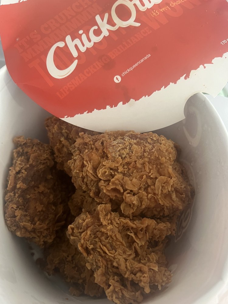 CHICKQUEEN - Updated July 2024 - 266 Hays Boulevard, Oakville, Ontario ...