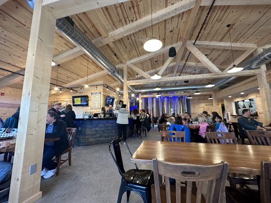 NORTH 20 BREWING - 77 Photos & 21 Reviews - 12266 Bacardi Ave W ...