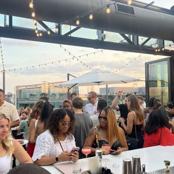 LUCHA ROSA ROOFTOP BAR - Updated August 2024 - 222 Photos & 92 Reviews ...