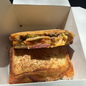 ALOHA MELT WAIKIKI - Updated May 2024 - 646 Photos & 558 Reviews - 355 ...