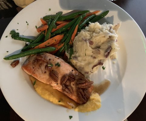 GUYTANNO’S INTERNATIONAL RESTAURANT - 58 Photos & 83 Reviews - Italian ...