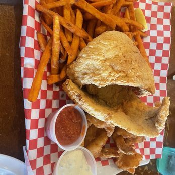 PIER 77 - Updated October 2024 - 172 Photos & 203 Reviews - 3307 TX-35 ...