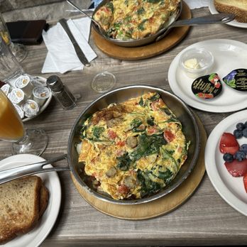 TEMPO CAFE - Updated May 2025 - 627 Photos & 1003 Reviews - 6 E ...