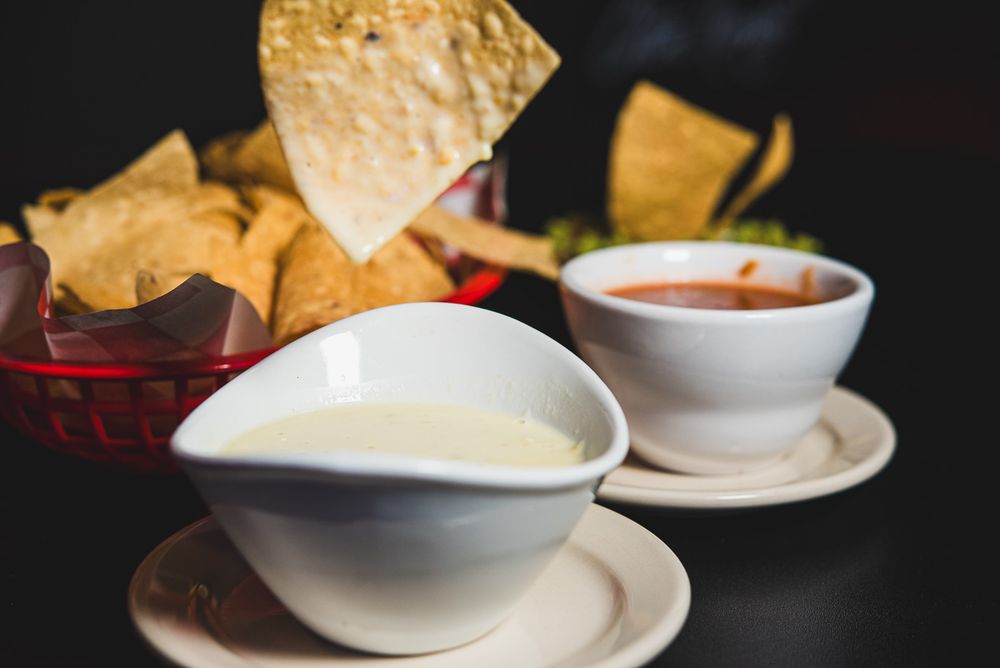 OXO BAR & GRILL - Updated September 2024 - 49 Photos - 2550 S Campbell ...