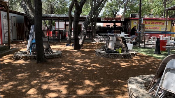 THE BACKYARD BAR STAGE AND GRILL - Updated December 2025 - 192 Photos ...