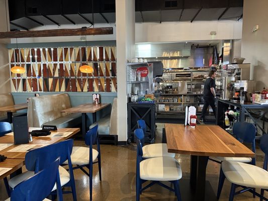 TWIN HICKORY TAVERN - Updated July 2025 - 19 Photos & 11 Reviews - 1420 ...