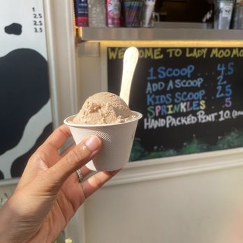 LADY MOO MOO ICE CREAM - Updated December 2025 - 248 Photos & 143 ...
