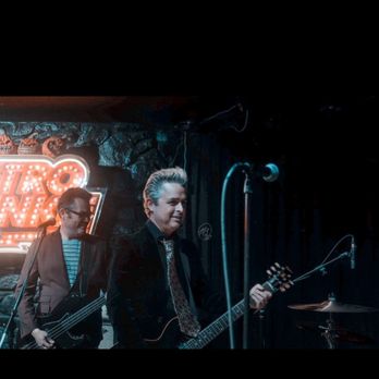 RETRO JUNKIE - Updated November 2025 - 446 Photos & 441 Reviews - 2112 ...