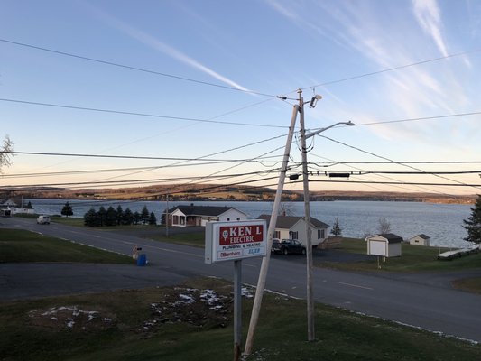 LONG LAKE MOTOR INN - Updated September 2024 - 11 Photos - 596 Main St ...