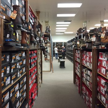 CAVENDER’S BOOT CITY - Updated December 2025 - 28 Reviews - 2025 W Sw ...