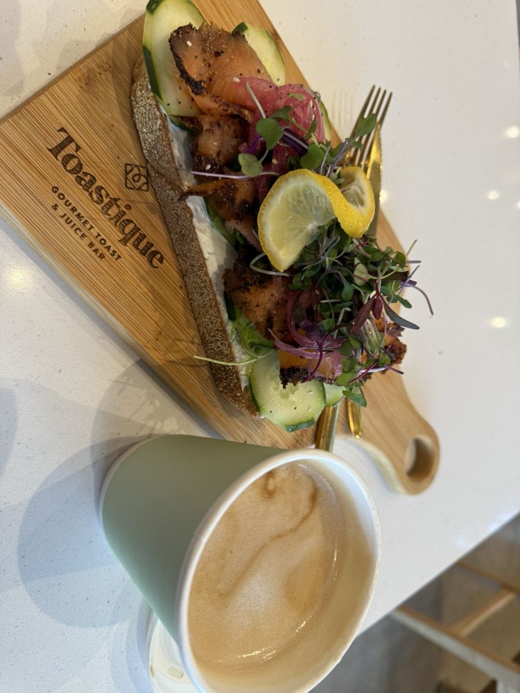 TOASTIQUE - Updated November 2024 - 15 Photos - 3100 Clarendon Blvd ...