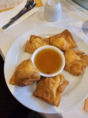 EAST CHINA INN - Updated January 2026 - 74 Photos & 120 Reviews - 915 ...