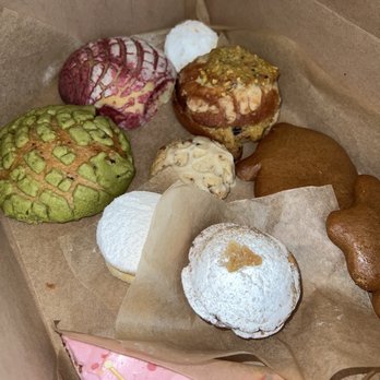 COMADRE PANADERIA - Updated April 2025 - 118 Photos & 48 Reviews - 1204 ...