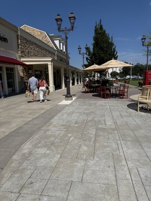 GLOUCESTER PREMIUM OUTLETS - Updated December 2025 - 106 Photos & 147 ...