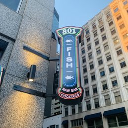 801 FISH - Updated August 2025 - 166 Photos & 41 Reviews - 800 Nicollet ...