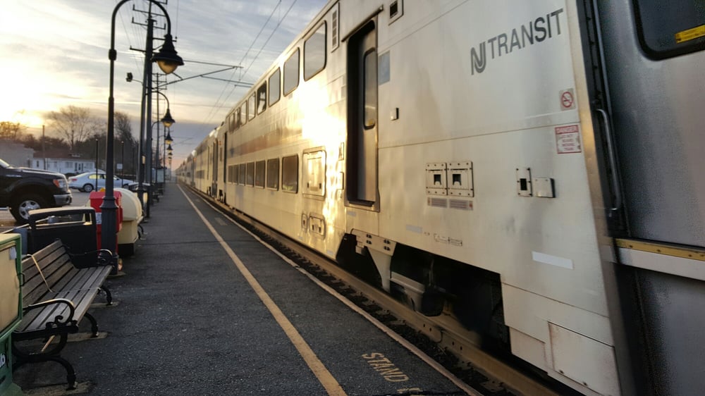 NJ TRANSIT - 10 Reviews - Railroad Ave & Church St, Middletown, New ...