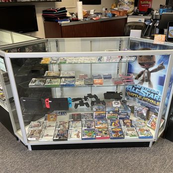 GRAHAM GAMES - Updated December 2025 - 44 Photos - 22007 Meridian Ave E ...