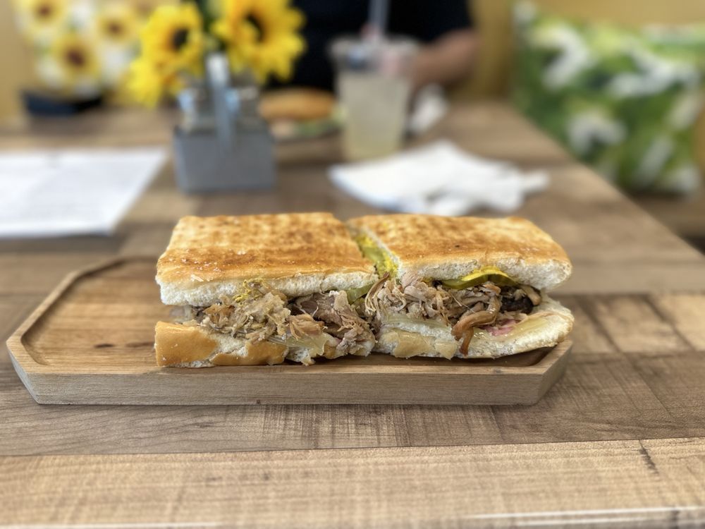 MIMA’S CUBAN CAFE - A TASTE OF MIAMI - Updated November 2024 - 70 ...