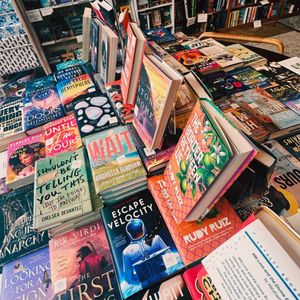 WONDER BOOK - Updated June 2025 - 71 Photos & 96 Reviews - 15976 Shady ...