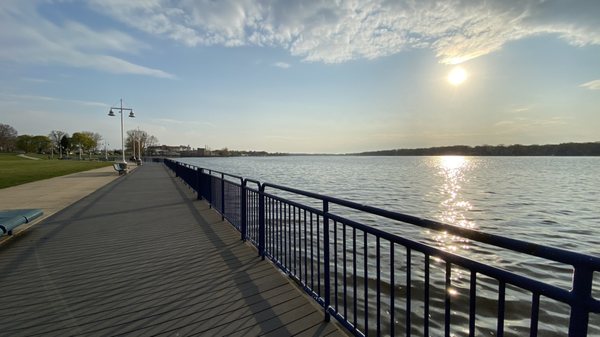 KOLLEN PARK - Updated April 2025 - 28 Photos - 240 Kollen Park Dr ...