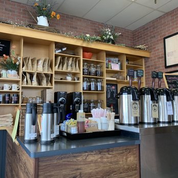 HOUSE OF COFFEES - Updated January 2026 - 123 Photos & 139 Reviews ...