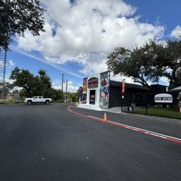 FUN BUNS - Updated July 2025 - 144 Photos & 88 Reviews - 15000 SH-46W ...