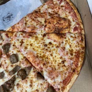 DANVERS PIZZA & SUBS - 48 Photos & 61 Reviews - 136 Andover St, Danvers ...