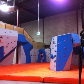 BOULDERZ CLIMBING CENTRE - Updated April 2025 - 41 Photos & 14 Reviews ...