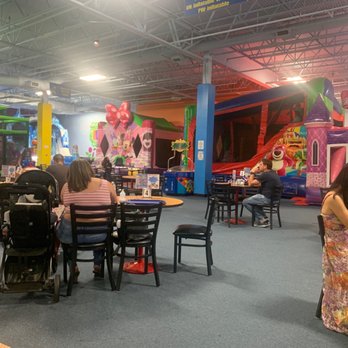 INFLATABLE WONDERLAND - Updated January 2025 - 114 Photos & 85 Reviews ...