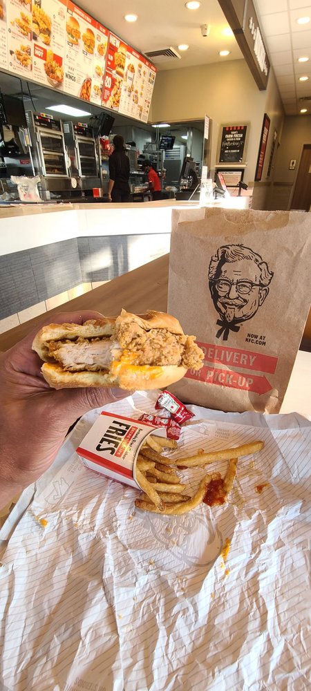KFC - Updated January 2026 - 18 Reviews - 3509 E Busch Blvd, Tampa ...