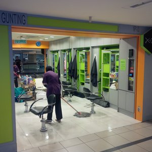 JOE’S BARBER - Updated July 2025 - Uusimaa, Jalan SS15/8b, SS15, Subang ...